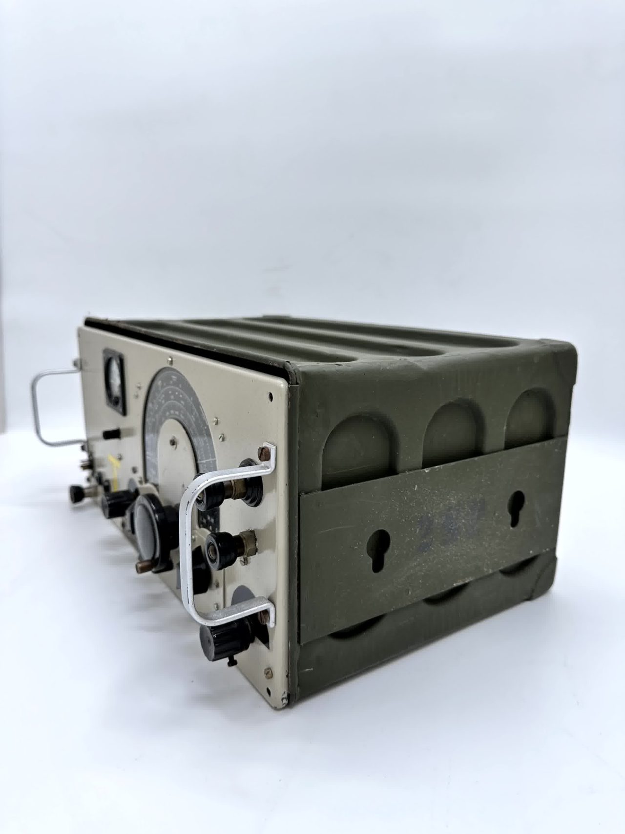 Communication Receiver Type PCR2 - The History Of The Radio