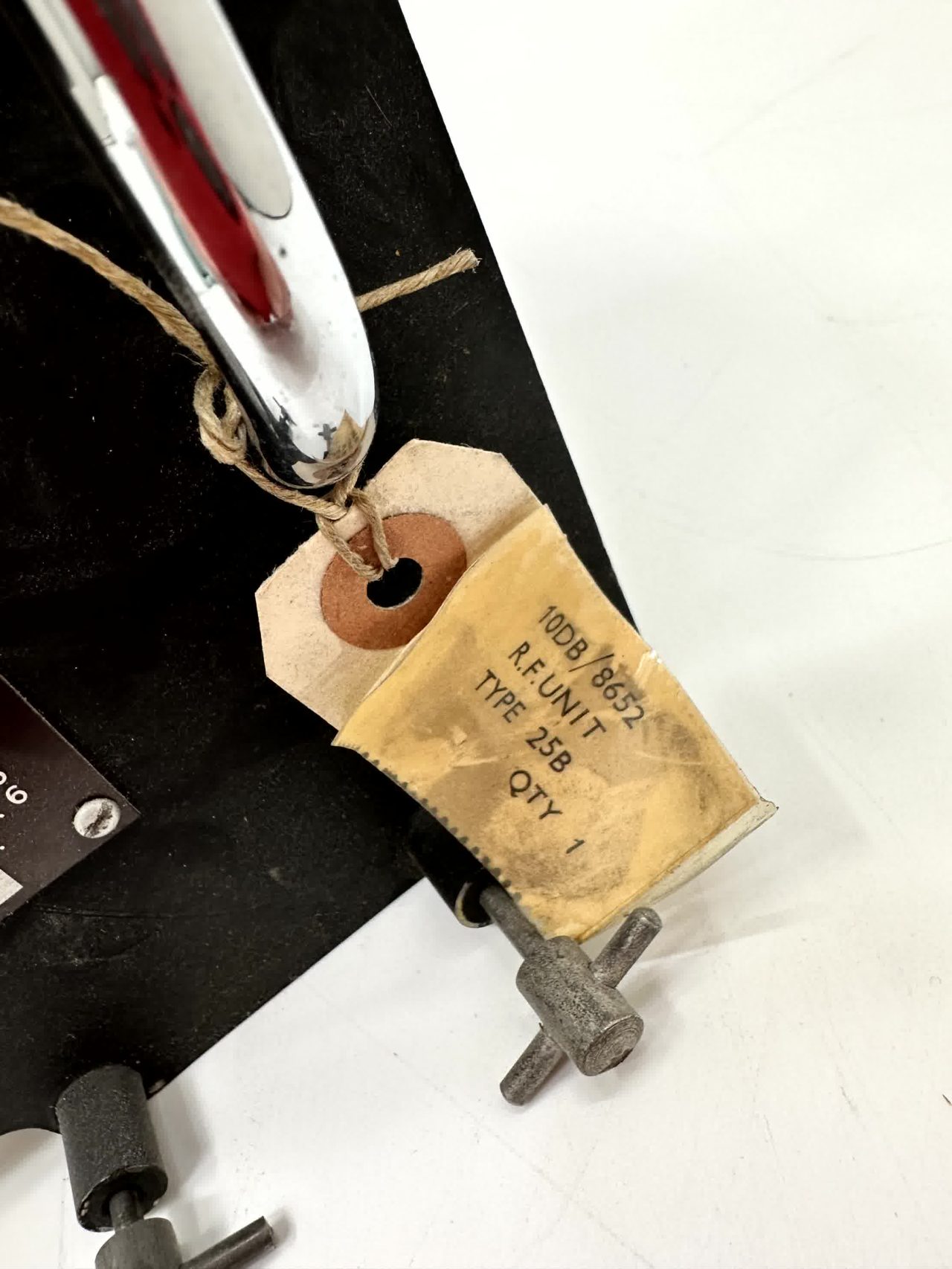 RF Unit 25B - The History Of The Radio